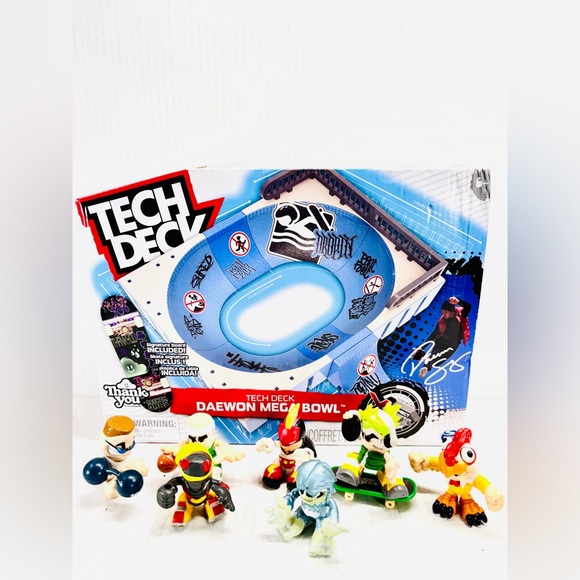 Spin Masters | Toys | Tech Deck Daewon Mega Bowl Xconnect Park Creator Including 7 Figures ...